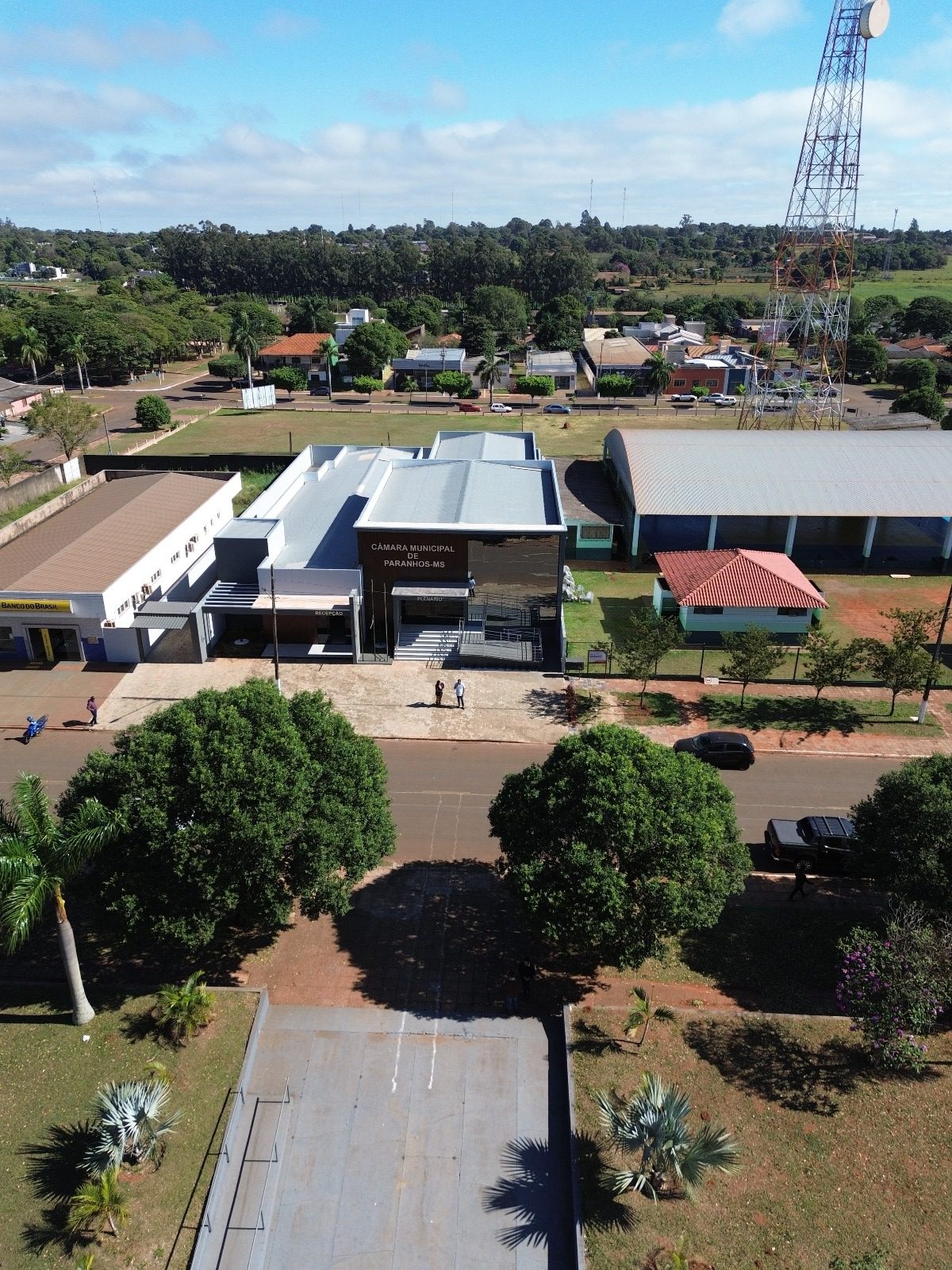 Novo prédio da Câmara Municipal de Paranhos é um dos maiores do ...